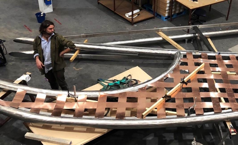 Creating the symbolic Lakatoi sculpture for APEC Haus forecourt - Jim ...
